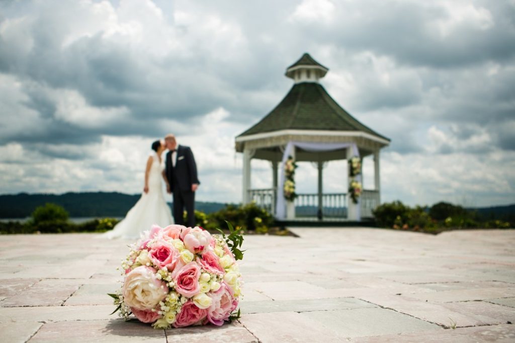 Home - Whitestone Inn